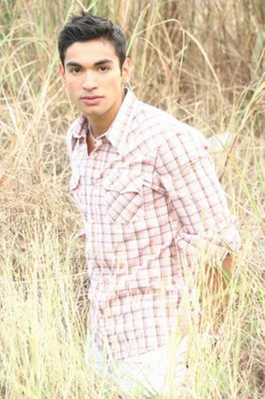 Man Central: Carlos Agassi: The Muscled Hunk