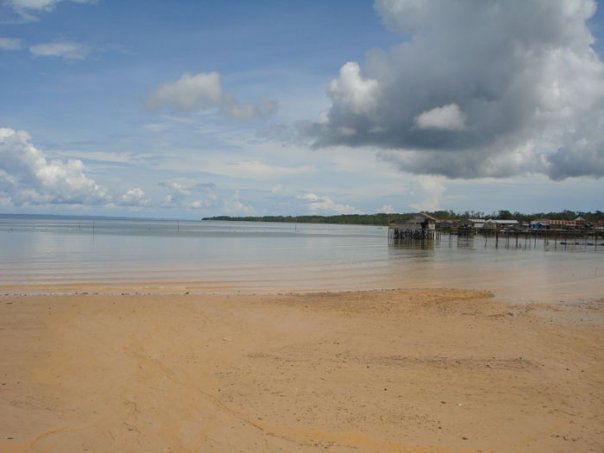Beautiful Place: Juata Laut beach, Tarakan.