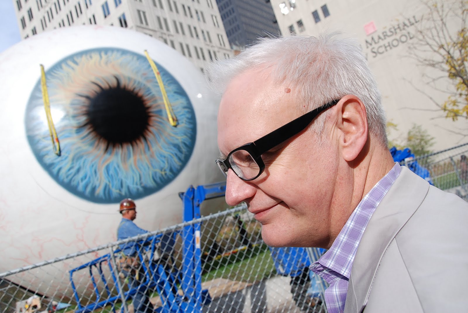 Streets of Wicker: Photos of "the eye sculpture" by Philin Phlash