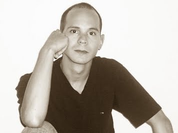 Disco Play: Hablan los CRITICOS: LUIS ALBERTO ROSAS