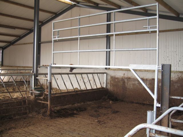 LCI Engineering Limited T/A Bo Steel: Up and over gate