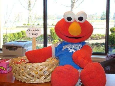 Elmo's World Trip!: Elmo visits the Kentucky Horse Park