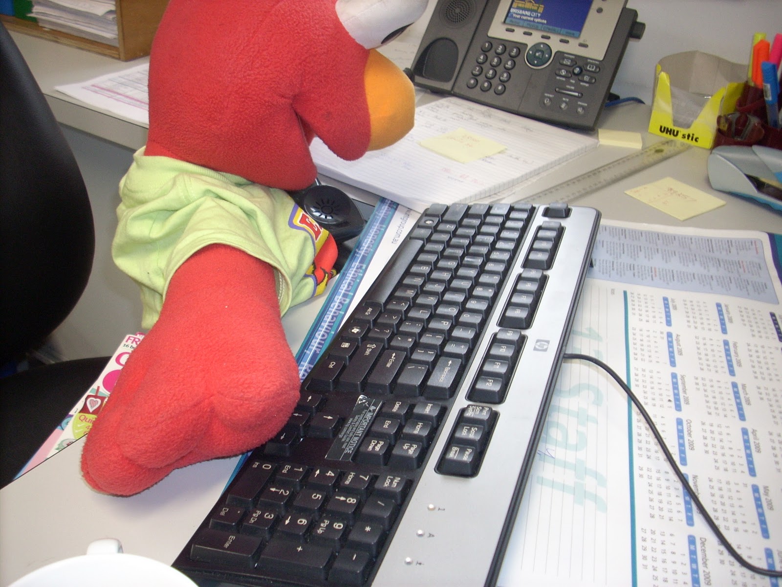 Elmo's World Trip!: Elmo goes to work with Delece