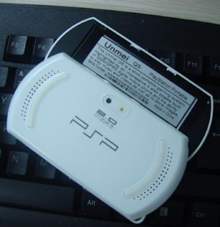 Iworldsecrets: China apresenta PSP Phone