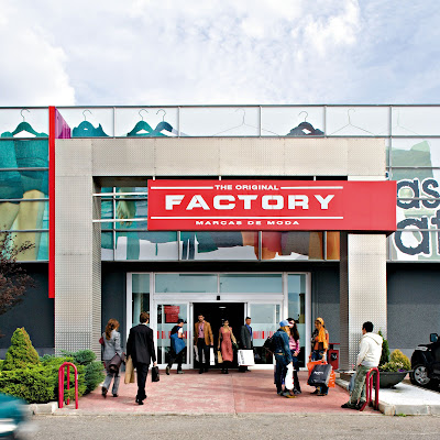 RASTRILLO HOSS INTROPIA EN MADRID Y CENTROS OUTLET FACTORY | ME PASO EL ...