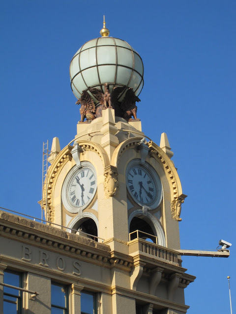 Sydney - City and Suburbs: Broadway, Grace Brothers department store ...