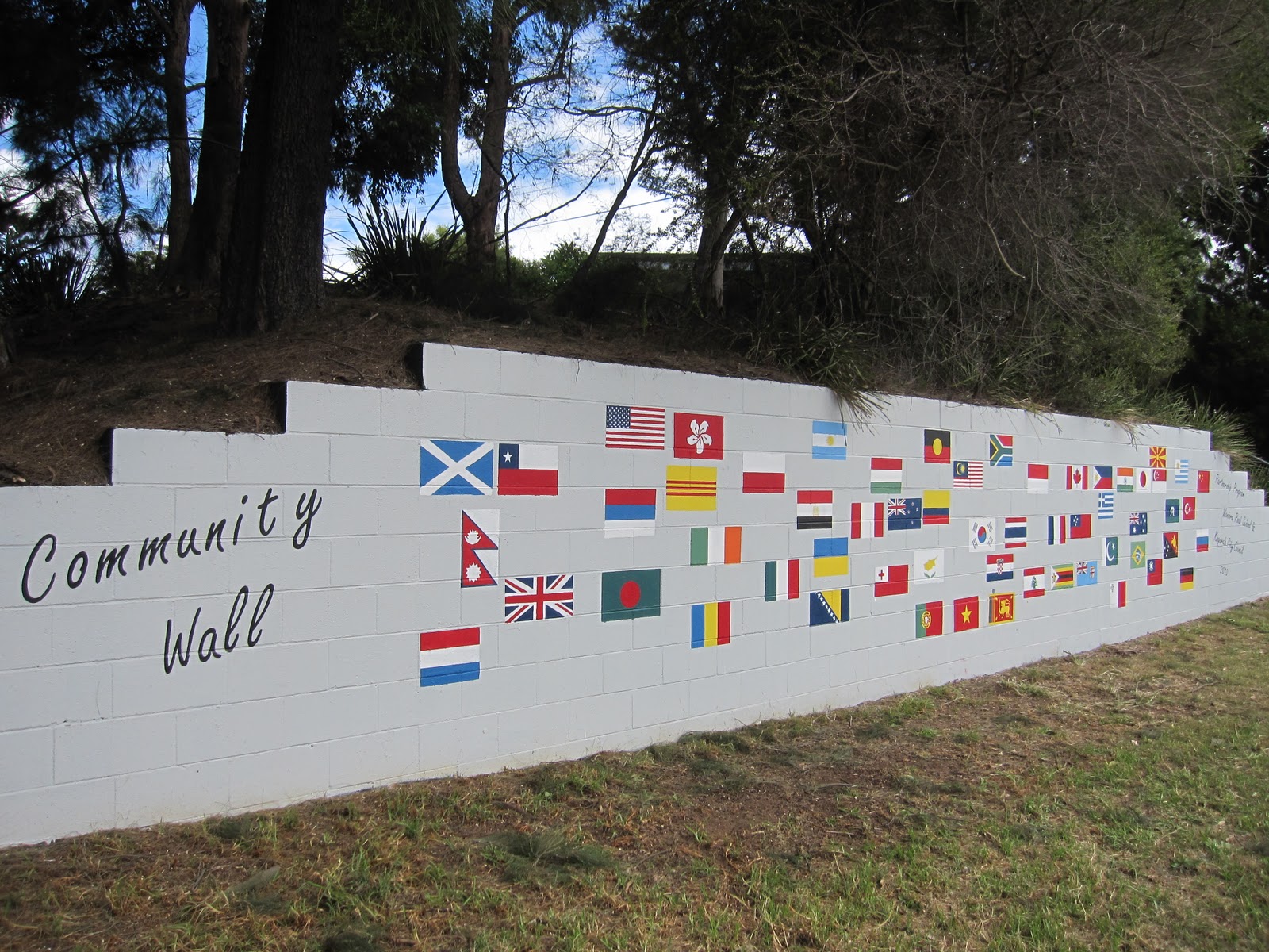 Sydney - City and Suburbs: South Hurstville, Community Wall