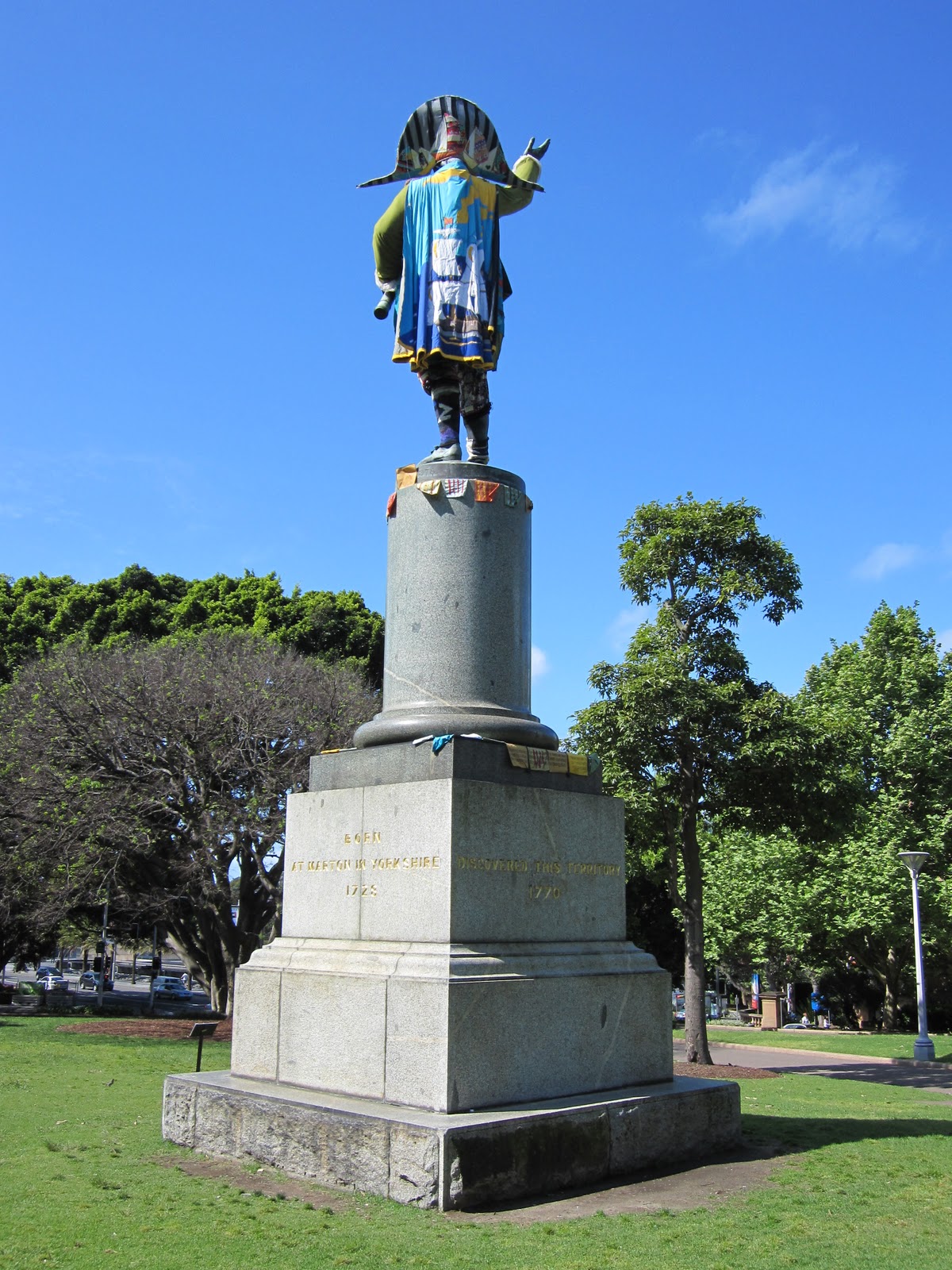 Sydney - City and Suburbs: Captain Cook, Sydney Statues: Project!