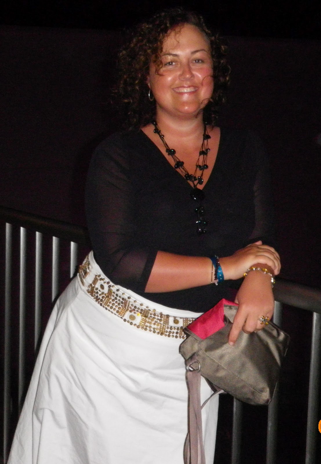 Royal Blog Tour: Introducing Tracy Raymond