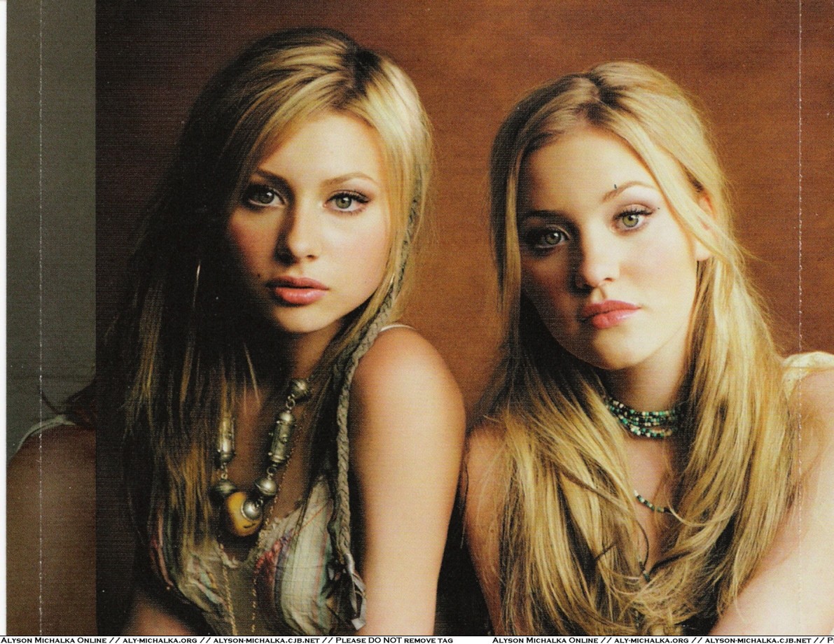 Encarte: 78violet - Into the Rush - Encartes Pop