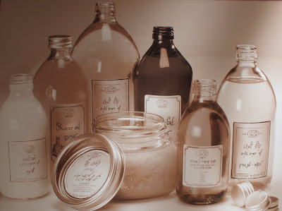 Picture of bottles from the old time - Wandering for love
