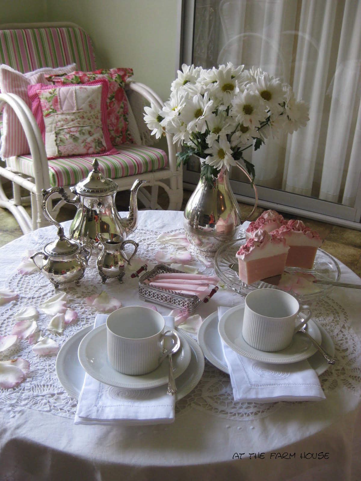 atthefarmhouse: A Pretty Pink Tea Table for Two!