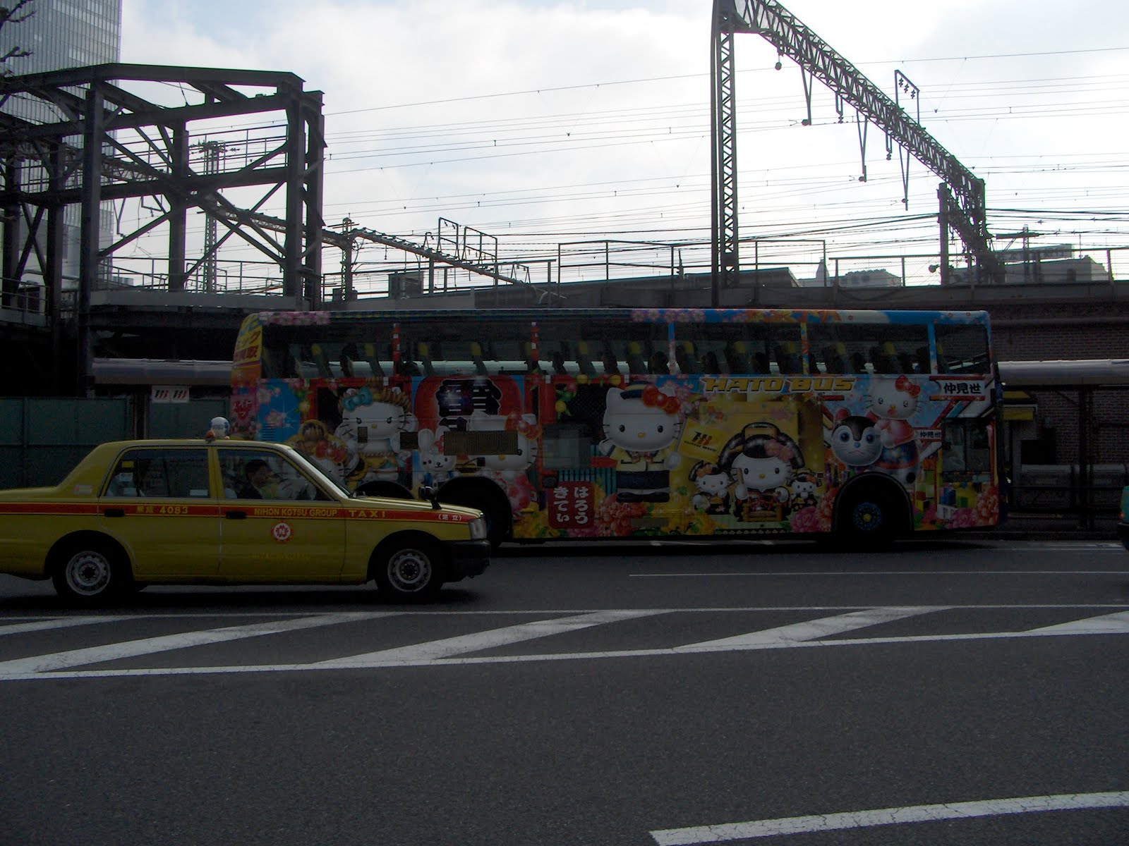 Catsparella: Sanrio Puroland: Mecca for Hello Kitty Lovers