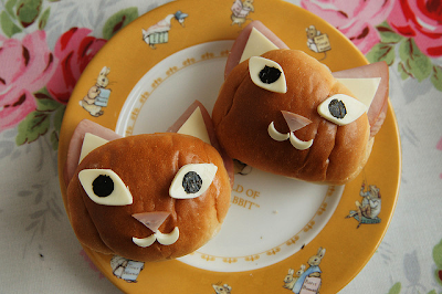 Catsparella: Cat Bread AKA Real Life Kitty Loaves