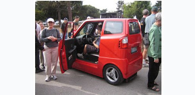 Electric Vehicle News: Tango EV commuter car