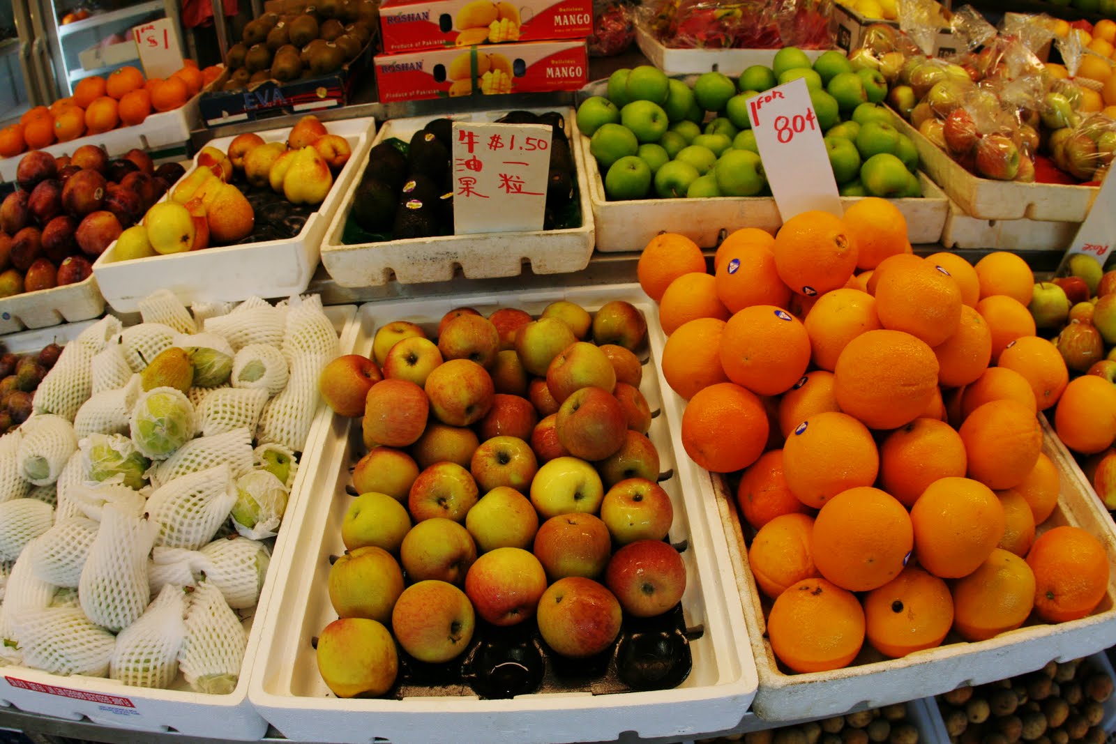 postcards from singapore: chinatown wet market