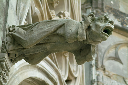 Profundamente superficial: Gárgolas