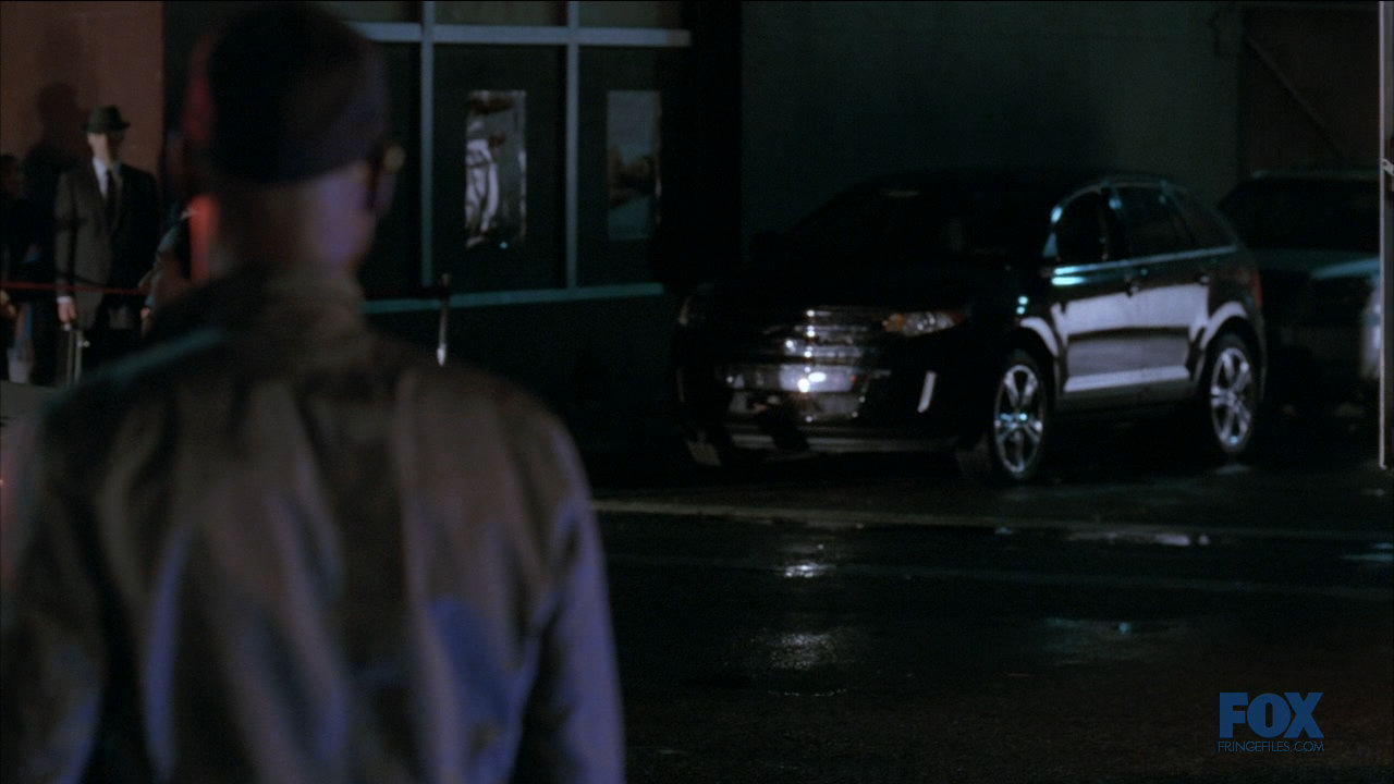 Fringe Easter Eggs: Observer in Amber 31422 ~ Fringe Television - Fan ...