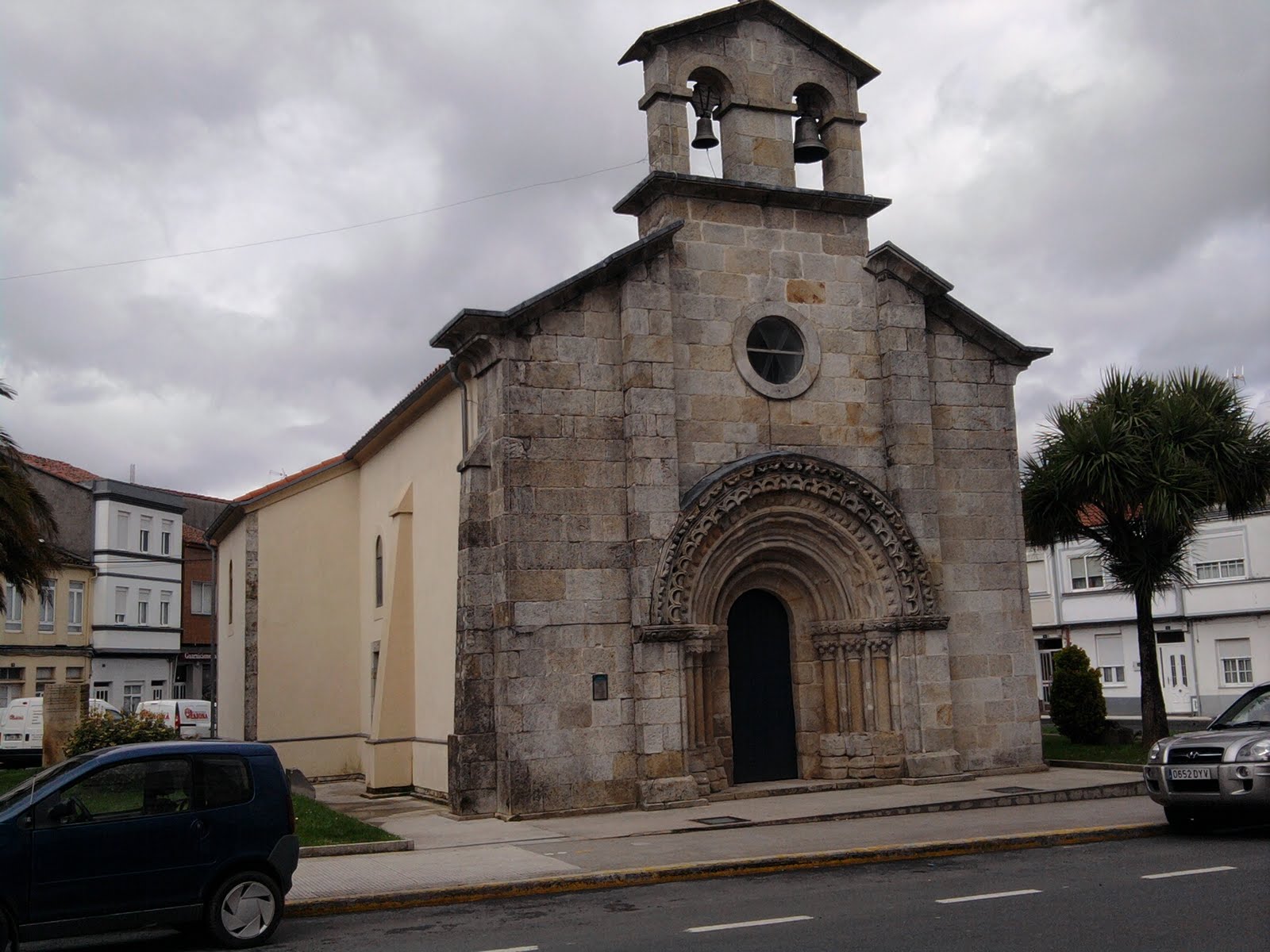 MELIDE, MUCHO QUE VER. . .: Capilla San Roque de Melide