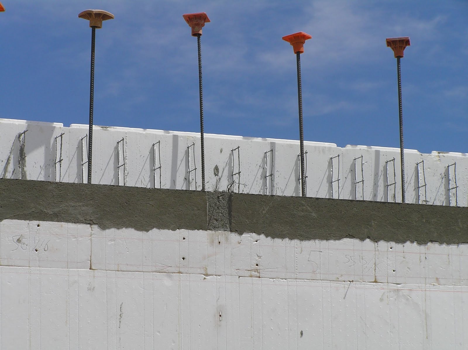 Carolina X Wall: The X Factor in Green Building: Perimeter Bearing Haunch