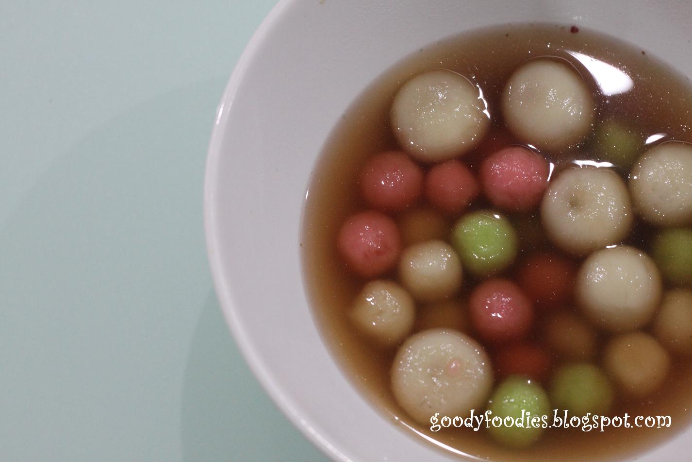 GoodyFoodies: Dongzhi Festival & Tong Yuen (Glutinous Rice Ball)