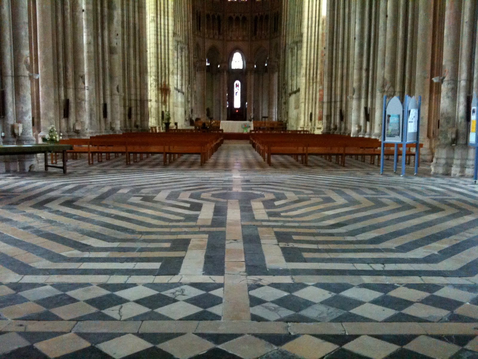 NOT ALL THOSE WHO WANDER ARE LOST (TOLKIEN): Saint-Quentin, France