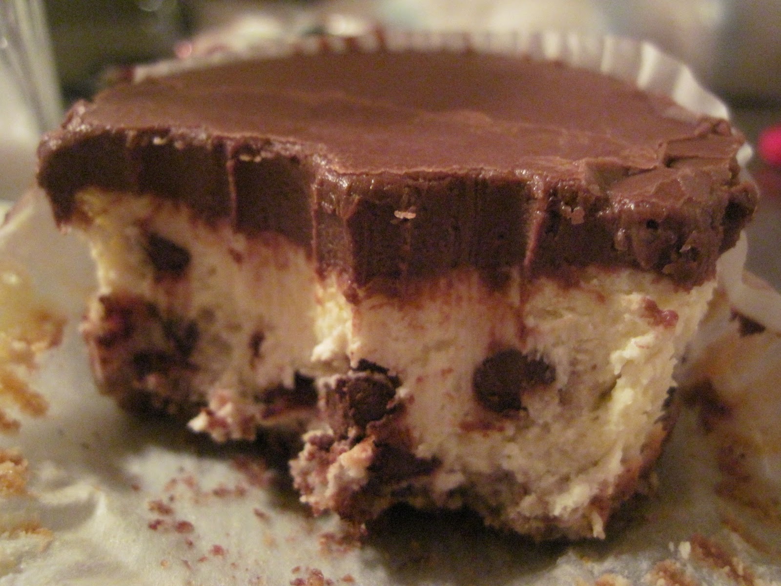 Luscious Low Carb: Mini Chocolate Chip Cheesecakes with Homemade ...