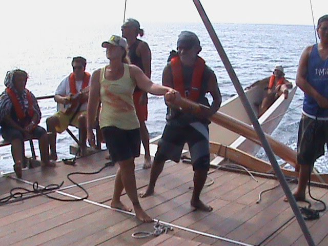 Surfski et Vaa à Huahine: Faafaite i Huahine