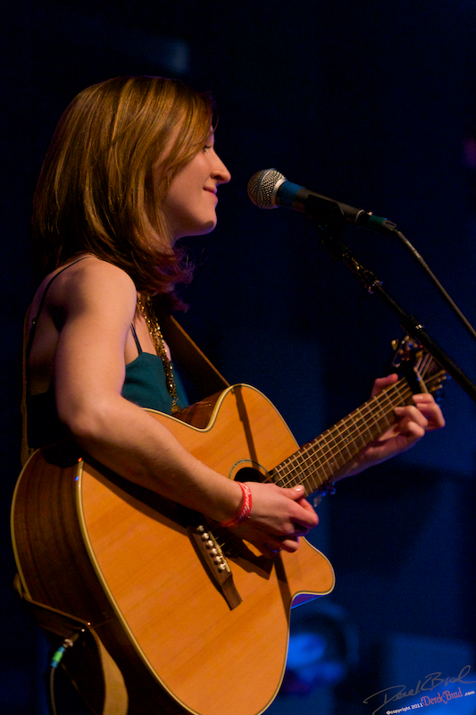 Derek Brad Photography: Tara Devlin : The Hype!'s Stoplight Party