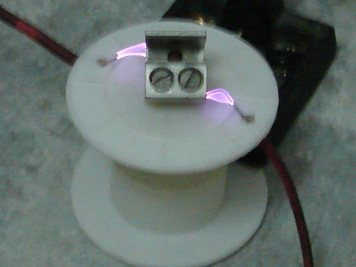 rodjoelgroup: 555 Timer-Based Flyback Transformer Driver