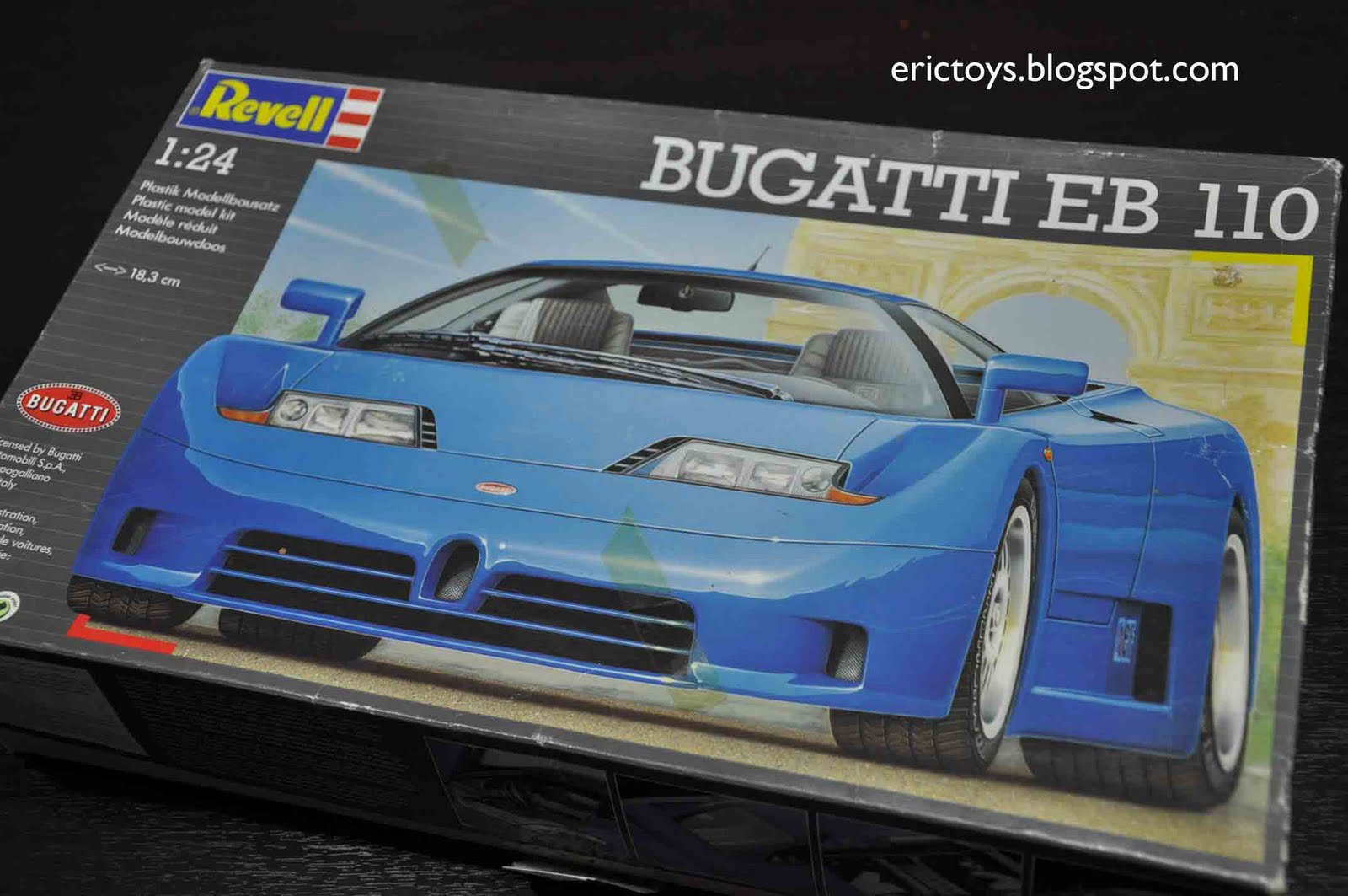 lamborghini: 1:24 Bugatti EB110 by Revell Germany