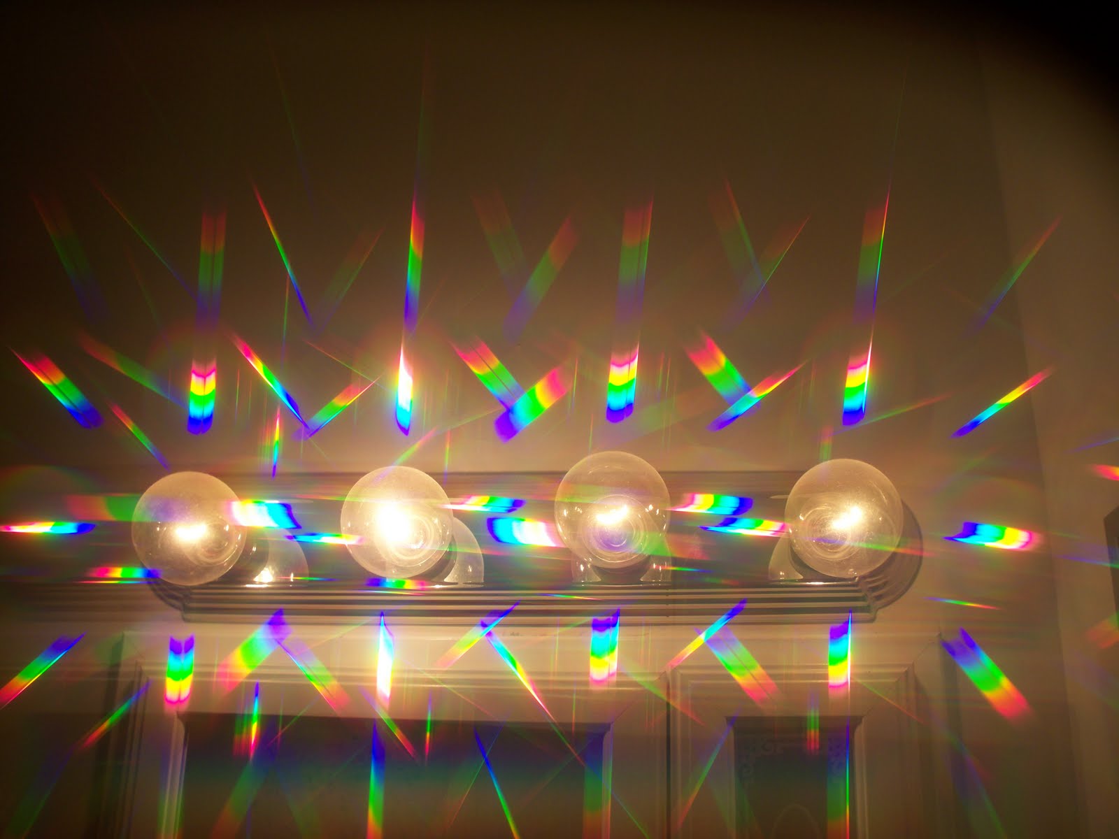 RavenScholar: Light Diffraction