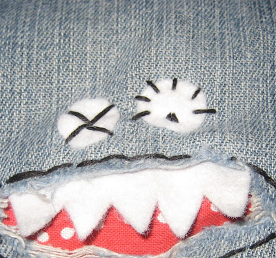 By MiekK: DIY: Monster Knee