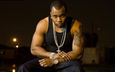 OnPlay: Right Round - Flo-rida featuring Kesha