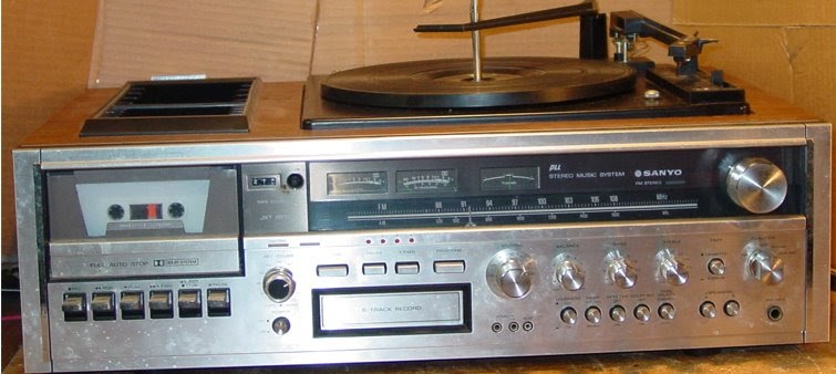Robert's Sound: Sanyo JTX-6910 Stereo Music System