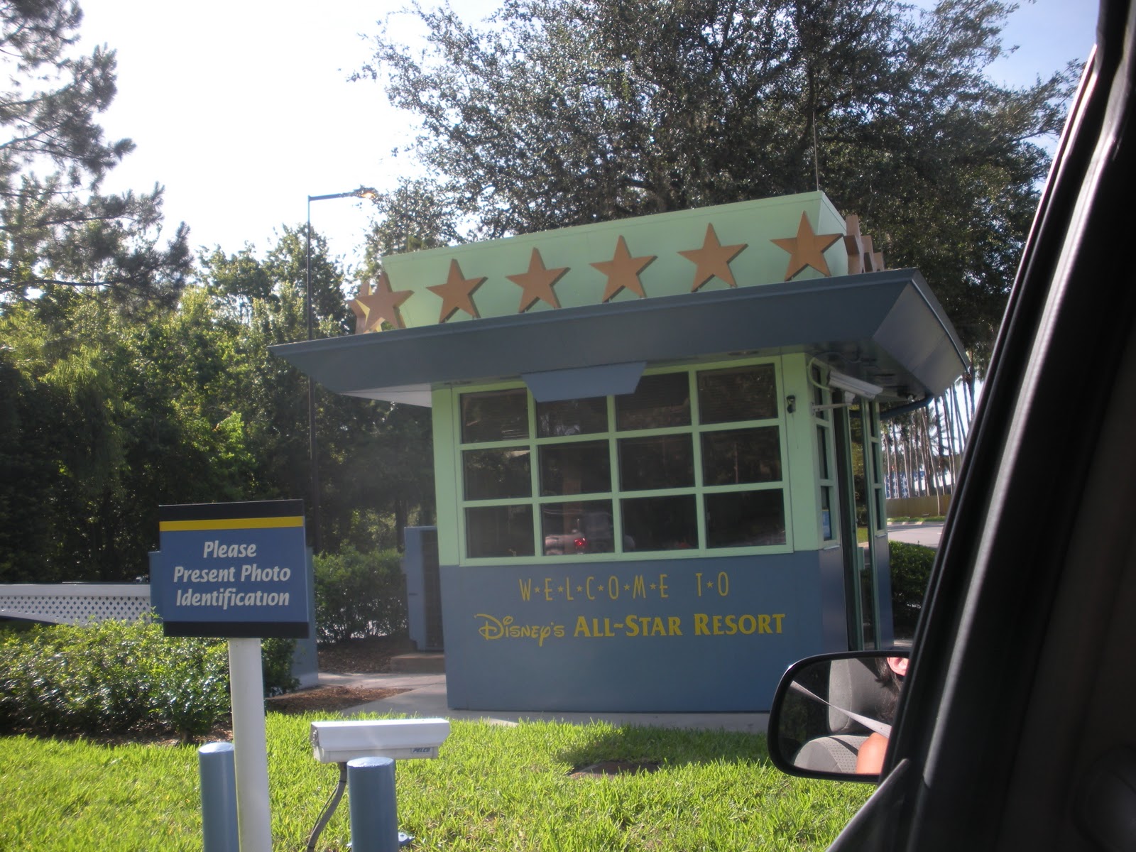 The True Disney Fan: The Resort Romp: All Star Sports Resort