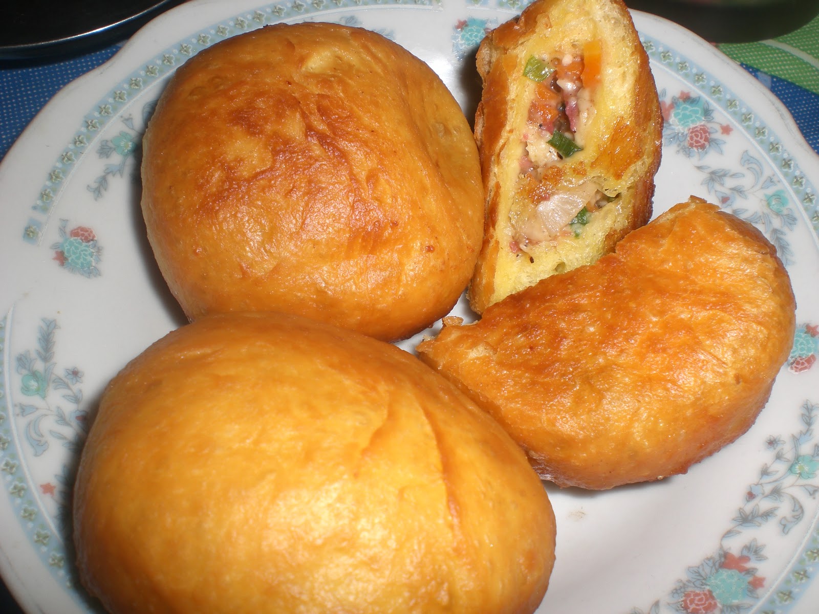 ROTI GORENG ISI SAYUR - duniasepti