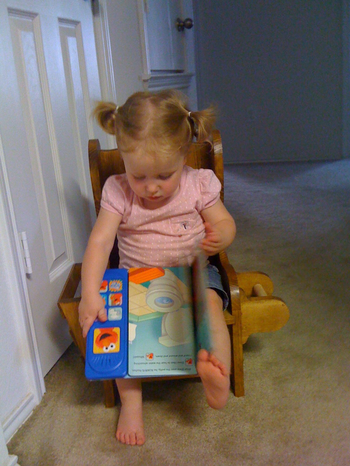 The Woolerys: Alice's New Potty!