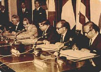 ASEAN CORNER: Group Pictures of the Founding Fathers and a Video from ...