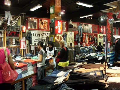 bandung city tours: Factory Outlet
