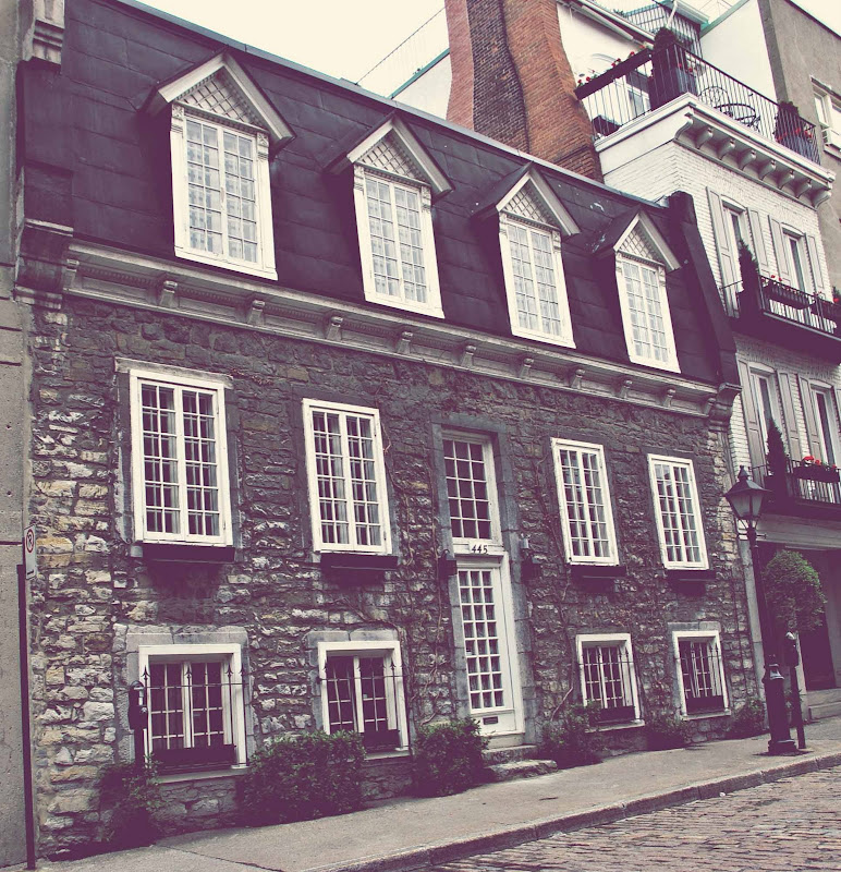 Photo a Day: Cool Old Buildings and Cobblestones