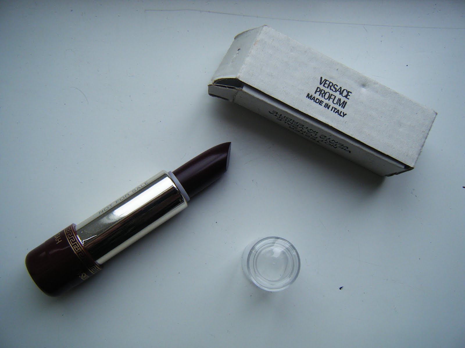 Cocaine And Champagne: vamp red versace lipstick