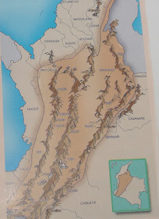 REGIONES NATURALES DE COLOMBIA: REGIÓN ANDINA