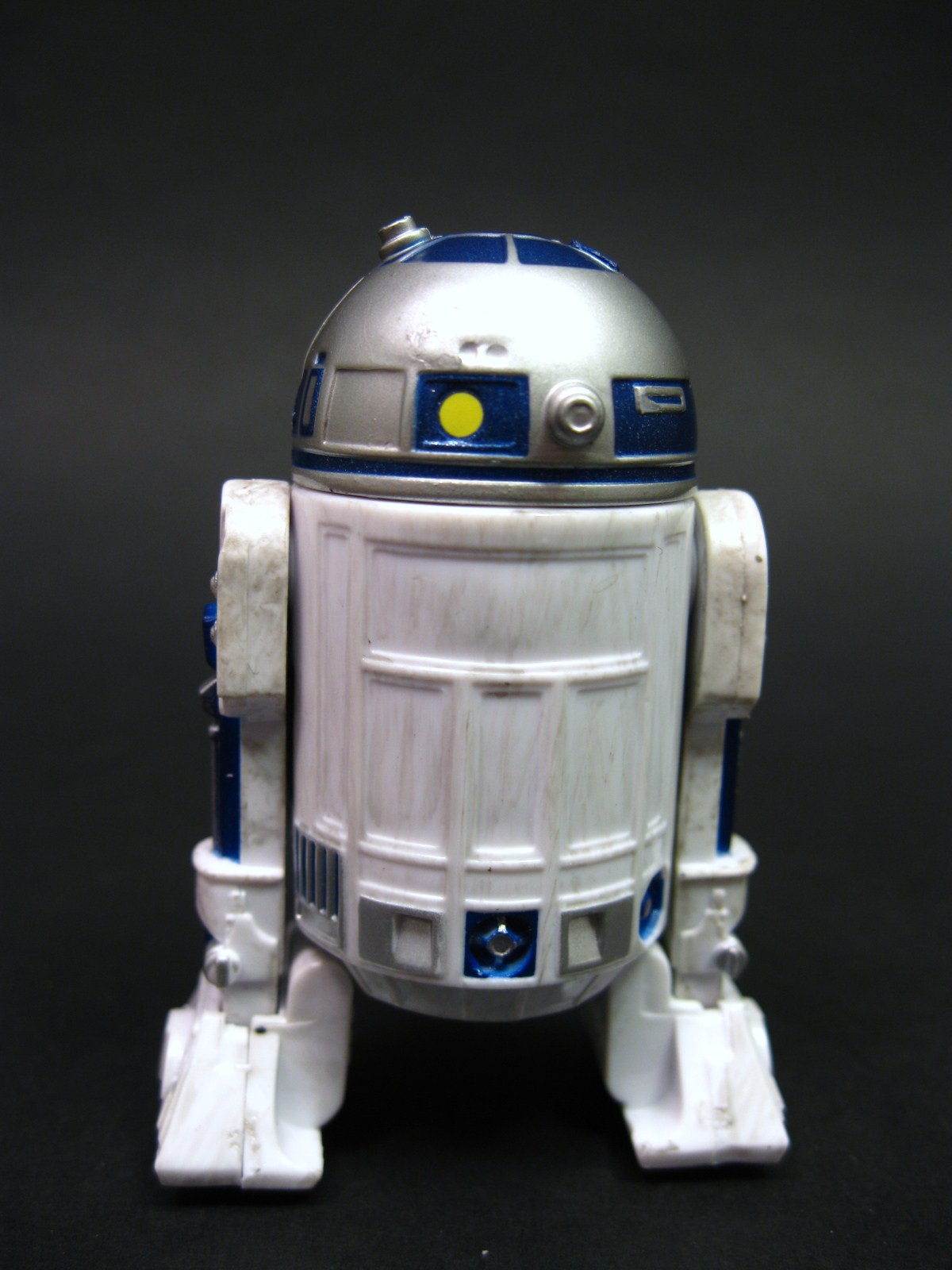 Chase Variant: Short Circuit: R2-D2 (Legacy Collection)