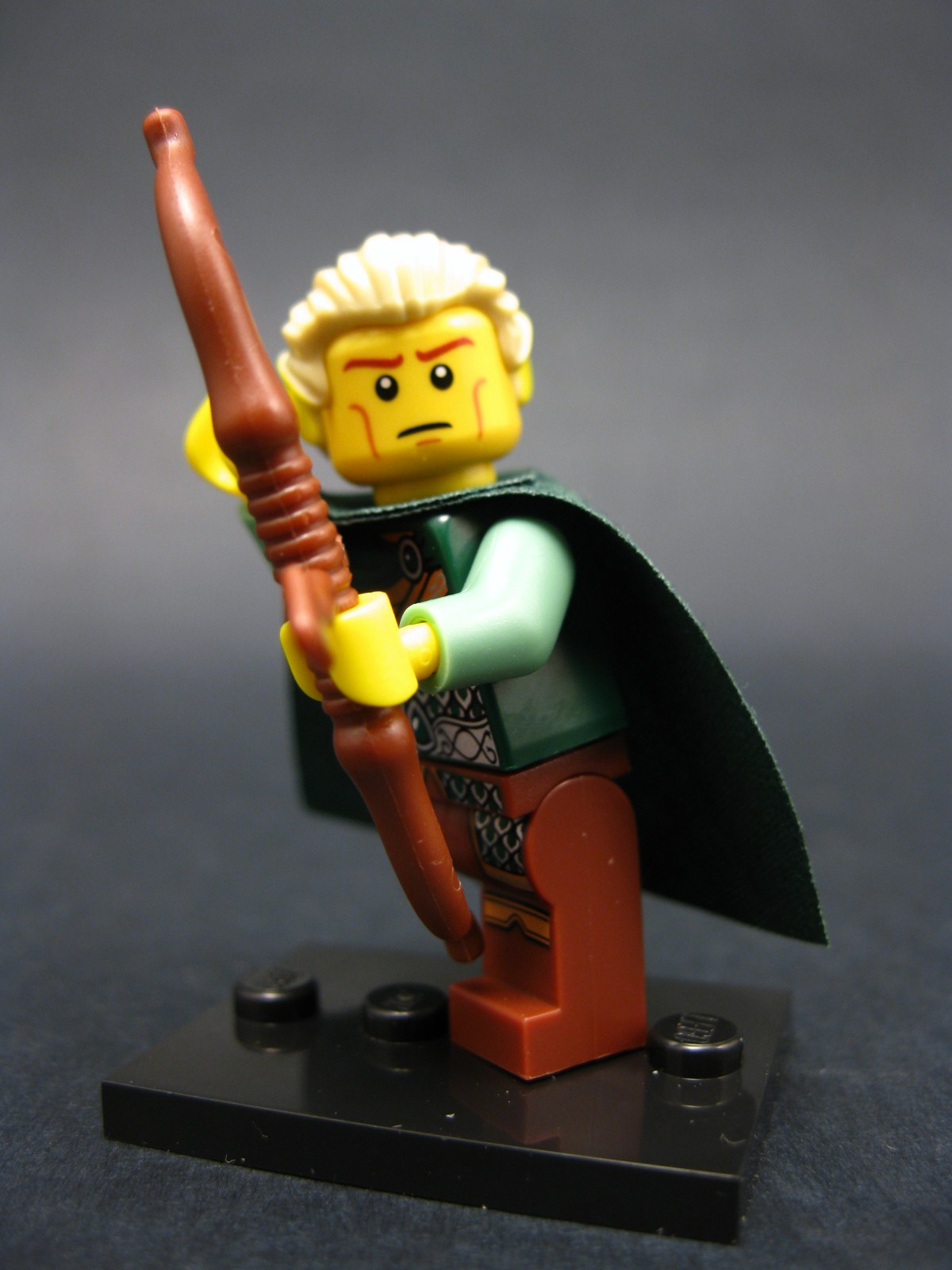 Chase Variant: Lego Minifgs: Series 3 - The Elf!