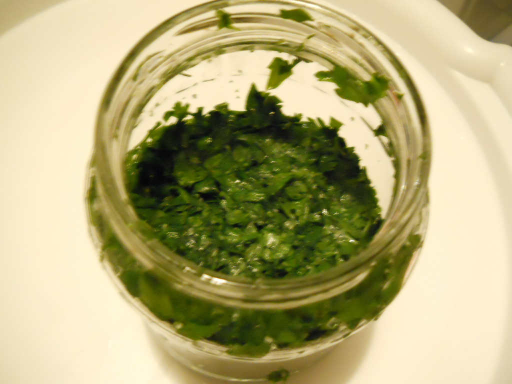 Patrunjel la borcan pentru iarna - Retete pas cu pas