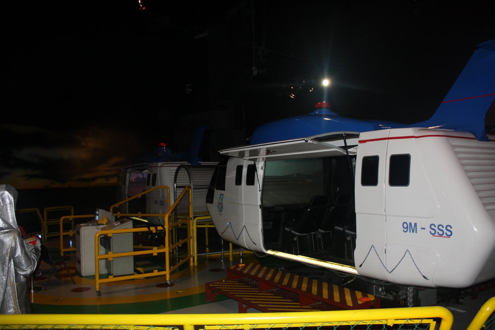 EXPERIENTIAL STUDIES: Petrosains KLCC