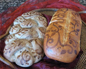 Chef Tess Bakeresse: Basic Bread Painting Technique
