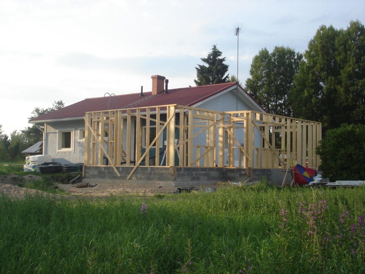 Varttilan laajennus: Runko valmis