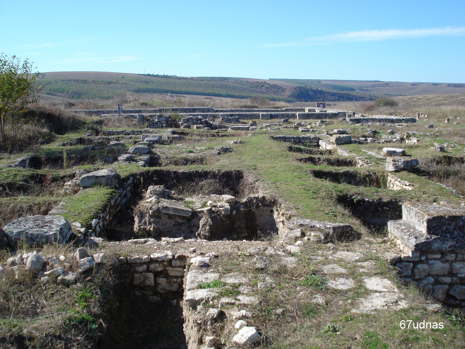 haihui-prin-dobrogea: Cetatea Adamclisi